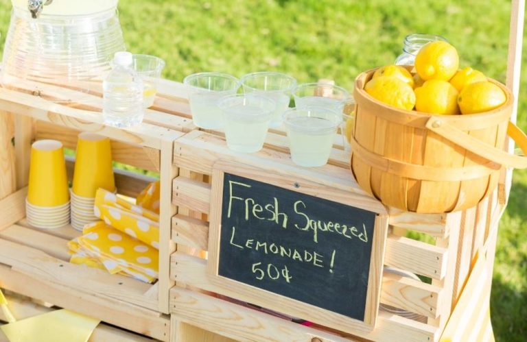 611 Best Lemonade Stand Names To Sweeten Up Your Summer