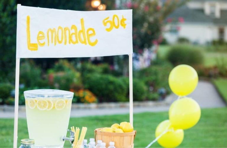 611 Best Lemonade Stand Names To Sweeten Up Your Summer