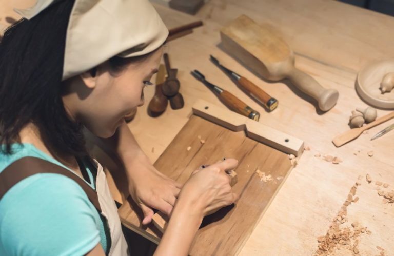 700+ Unique Woodworking Business Names That Get Noticed